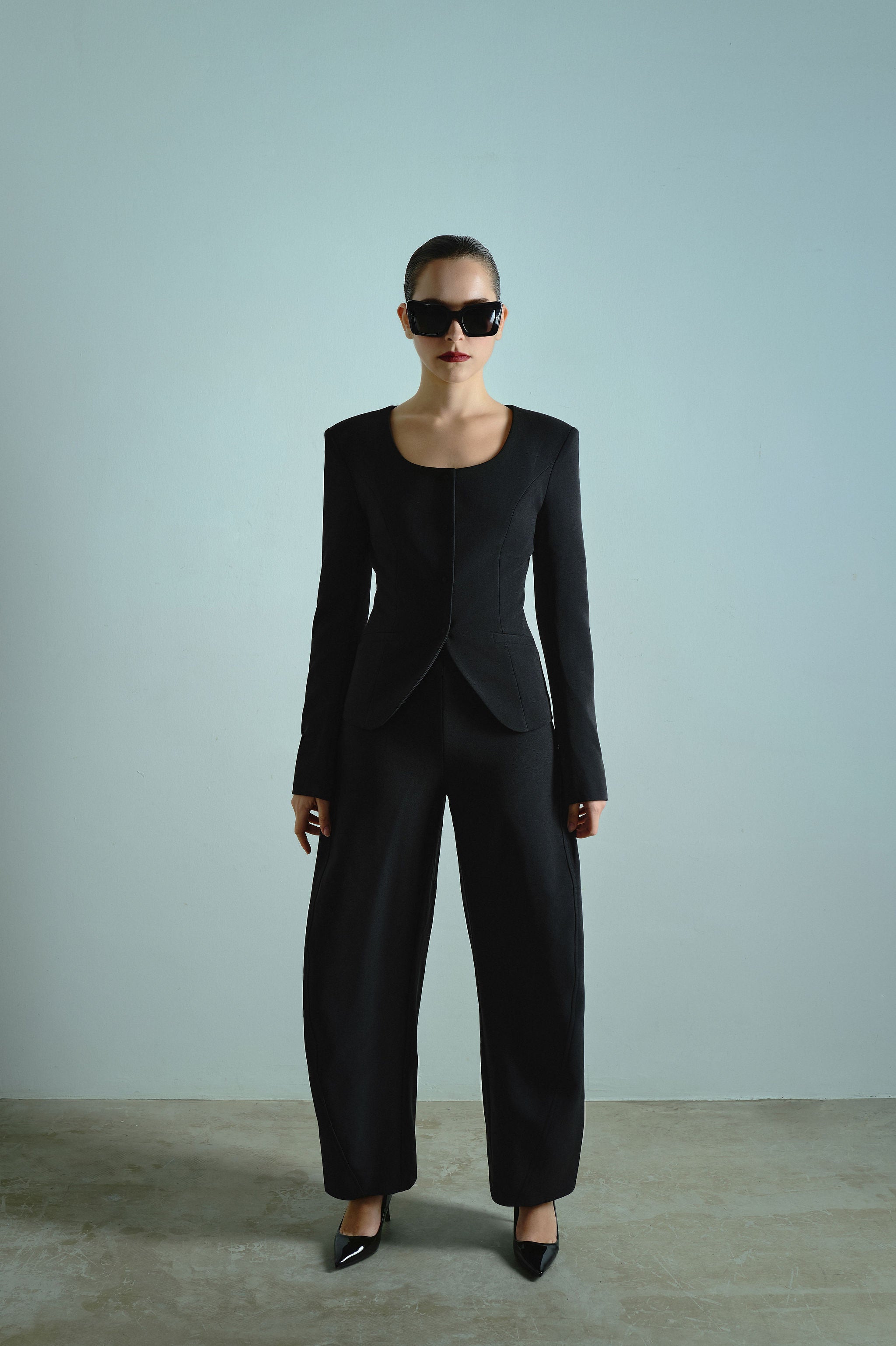 LUCIA – ICON LEVA